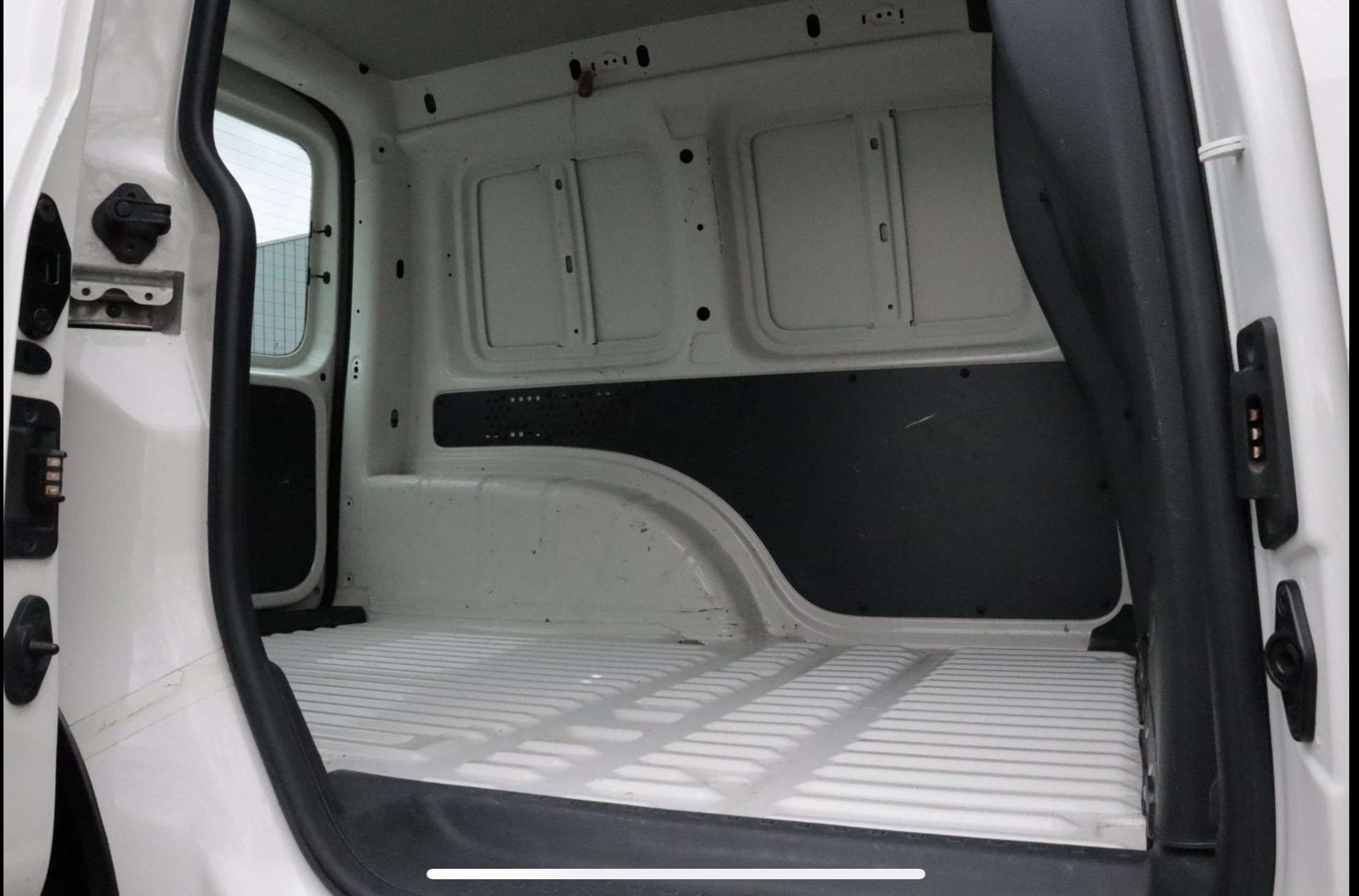 Volkswagen Caddy-Maxi Rental in Tirana, Albania - VIP Car Rental